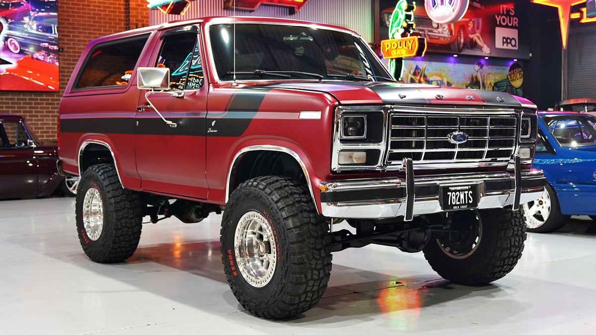 1980 Custom Ford 4x4 Bronco W/408ci Stroker V8 Truck - SEVEN82MOTORS