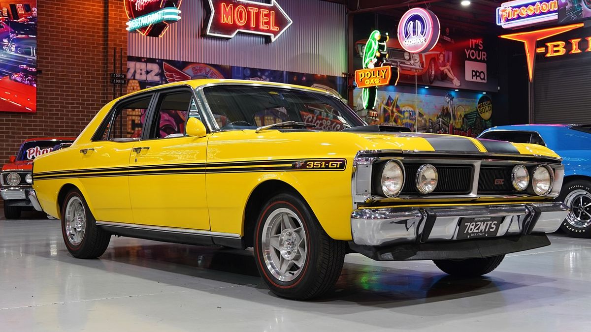 1969 Ford Falcon XY GT replica with Windback Sunroof - SEVEN82MOTORS