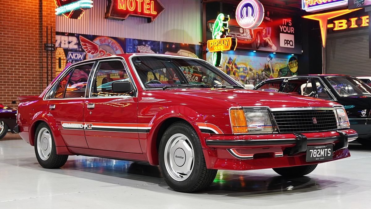 1980 Holden VC HDT Brock Commodore Build #010 - SEVEN82MOTORS