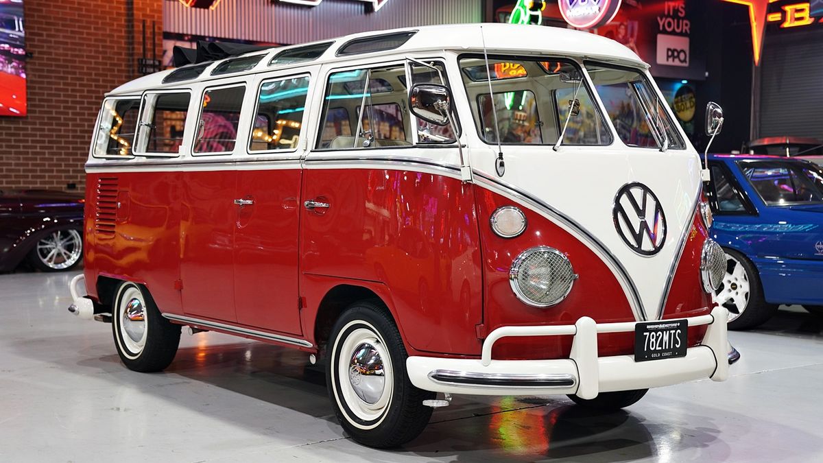 1964 VW 21 Window Split Screen Kombi - SEVEN82MOTORS