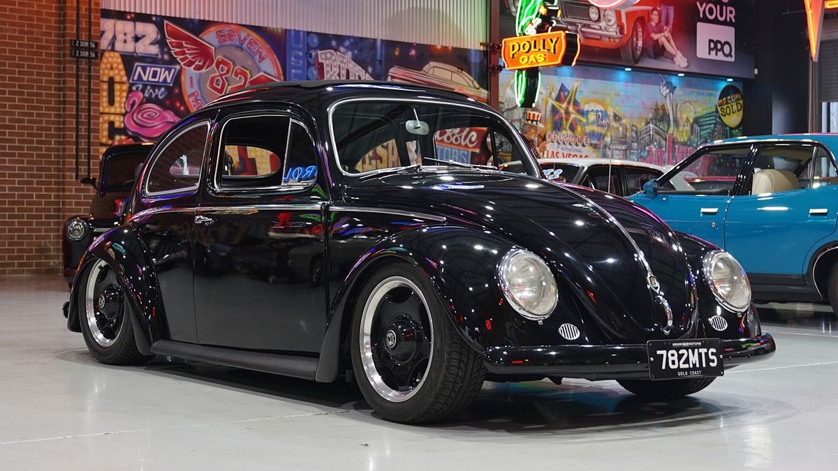 NO RESERVE! 1958 RHD LS V8 Powered VW Oval Window Beetle - SEVEN82MOTORS