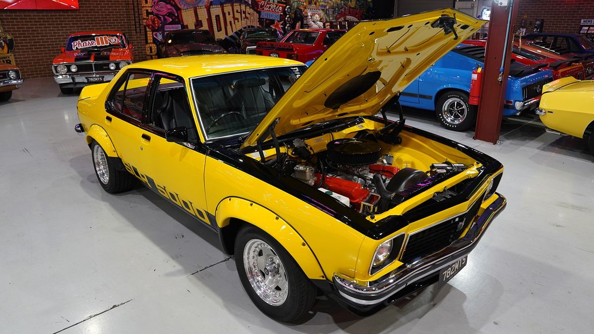 1977 Holden LX Torana SLR5000 replica - SEVEN82MOTORS