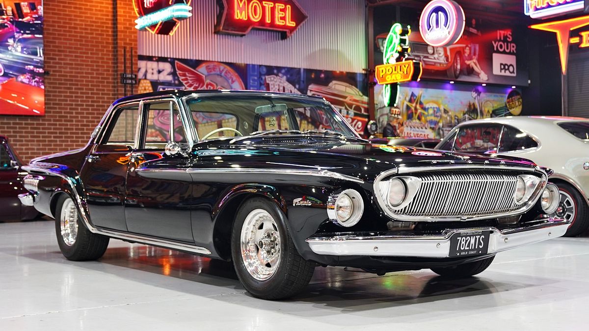 1962 RHD Dodge 6 pack 408 Stoker V8 Phoenix - SEVEN82MOTORS