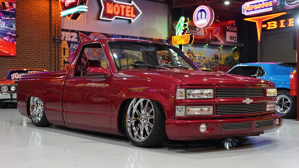 1988 Chevy OBS Single Cab Shorty Air Bagged Pickup Truck - SEVEN82MOTORS