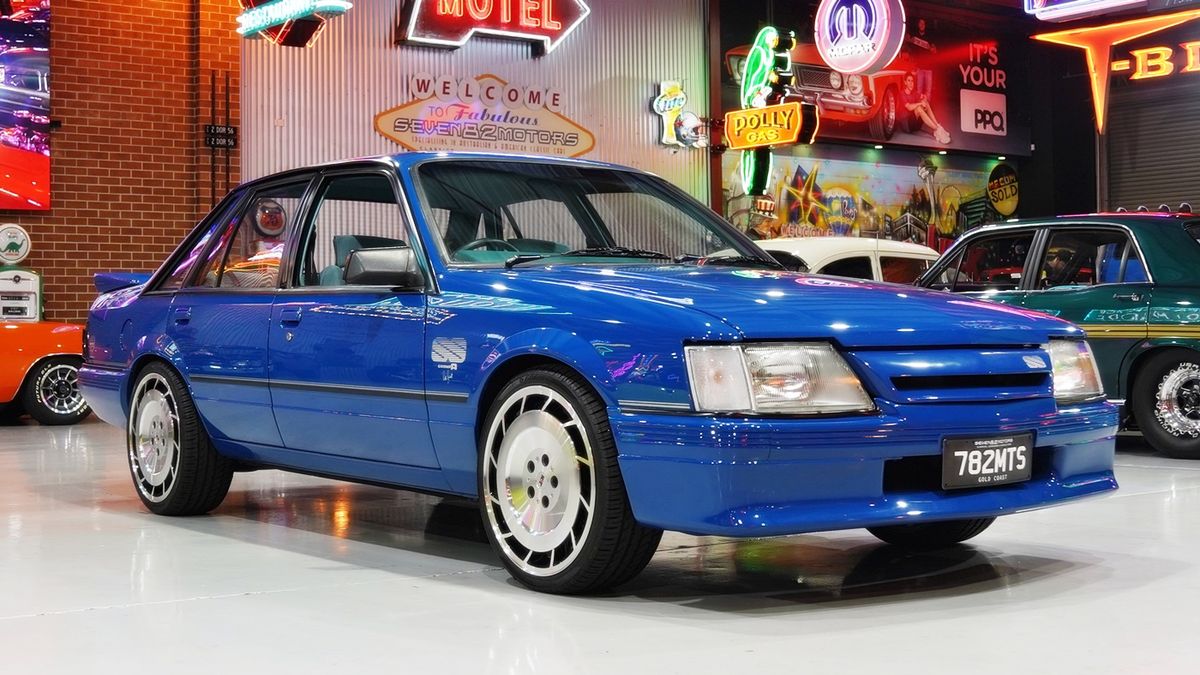 1985 Holden HDT VK Group A SS Commodore replica - SEVEN82MOTORS